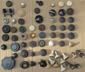 BAKELITE KNOBS
